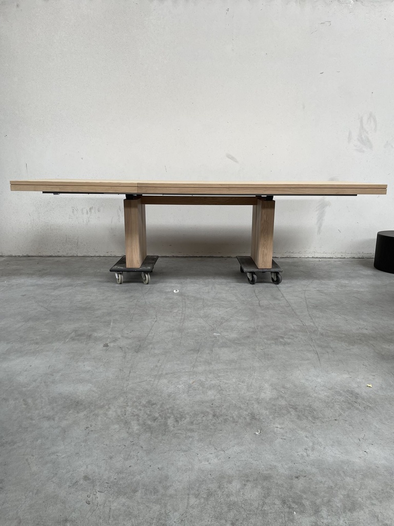 Double extendable dining table | Re-loved